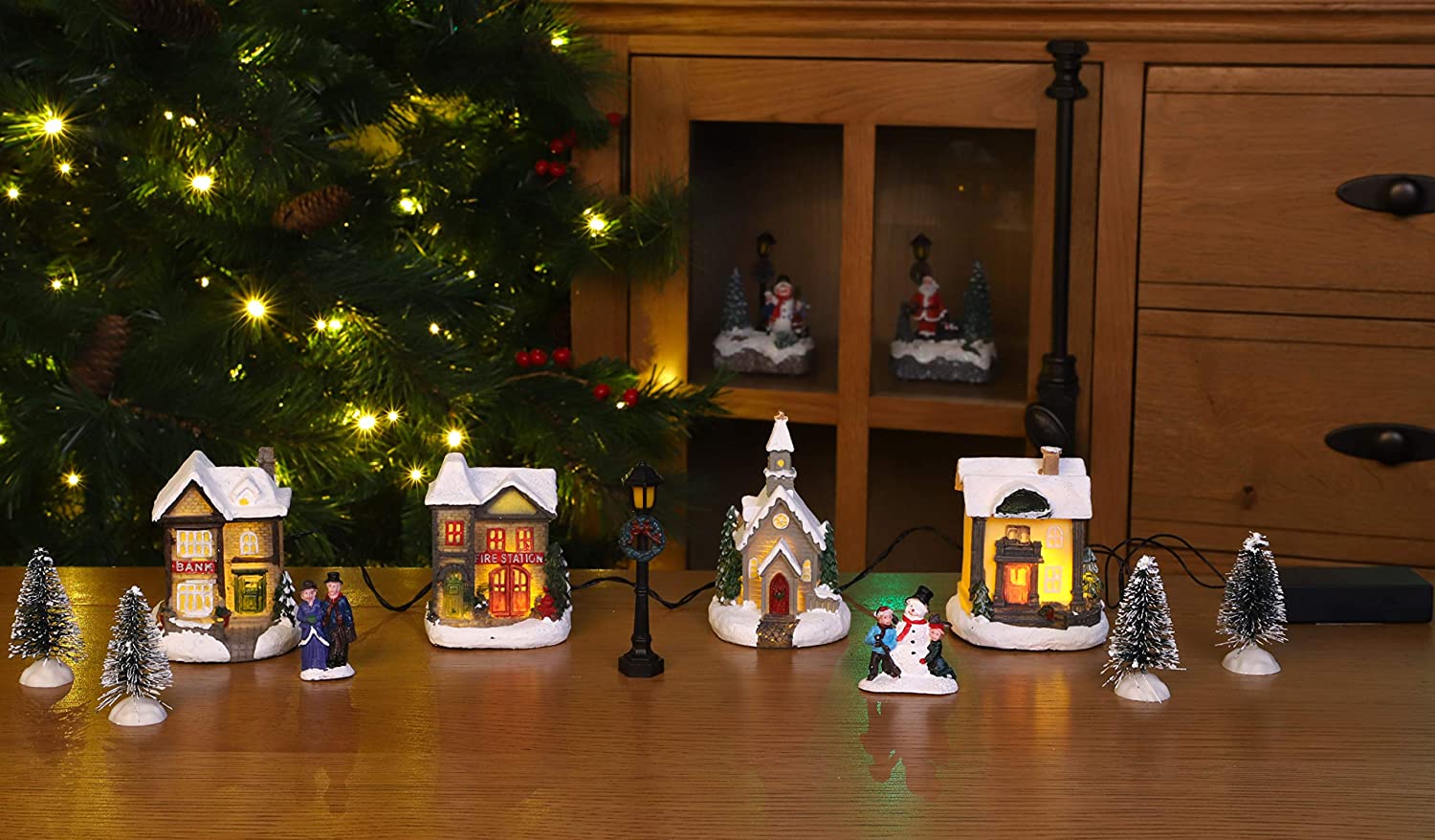 12 Piece Mini Village Light Up Scene Set - Christmas Decorations ...