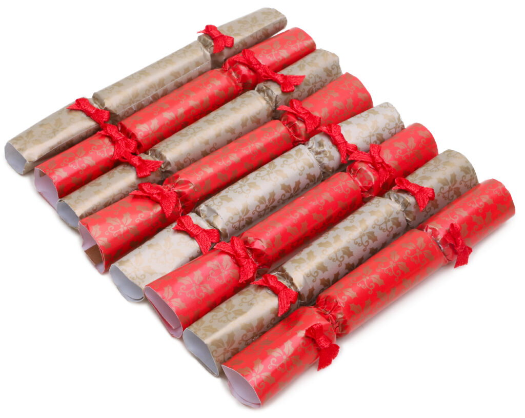 Toyland Pack of 8 Mini Red & Gold Christmas Crackers - Each cracker ...